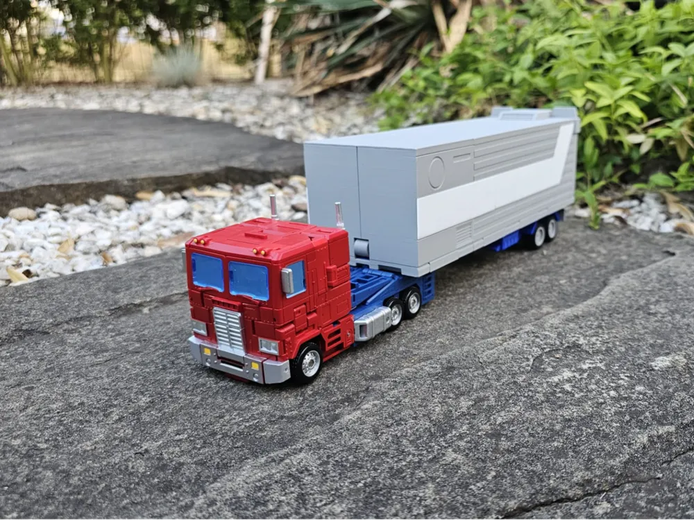 SS86 Optimus prime trailer - Free 3D Print Model - MakerWorld