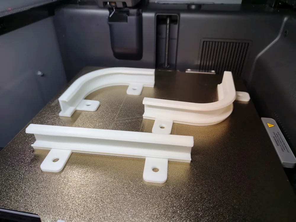 Philips Hue OmniGlow ceiling mounts - Free 3D Print Model - MakerWorld