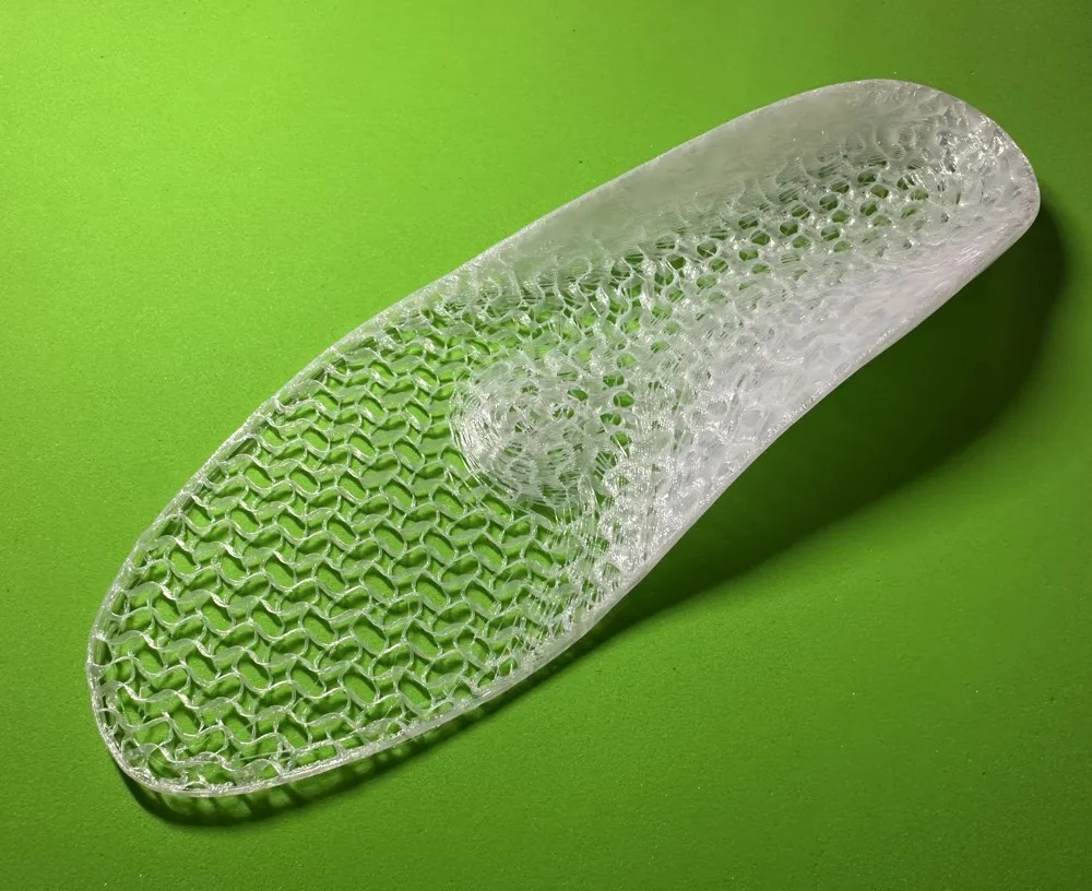 Breathable TPU orthopedic insole, gyroid - Free 3D Print Model - MakerWorld