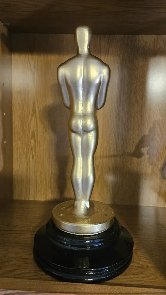 Academy award Oscar (original) by LindsayReplicaMakerWorld: Download ...