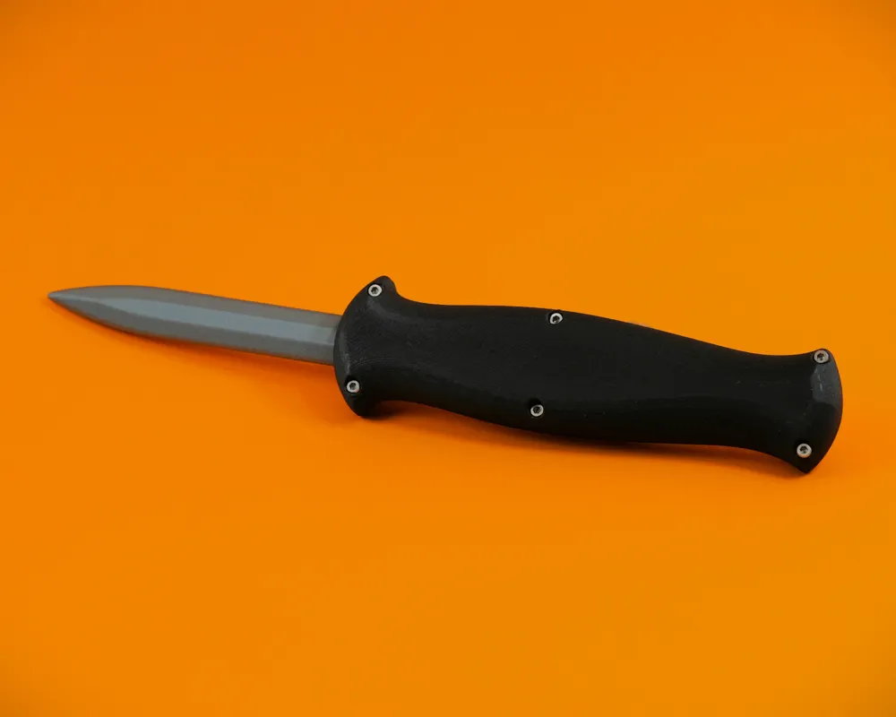 Movie Prop Knife / Halloween - Free 3D Print Model - MakerWorld