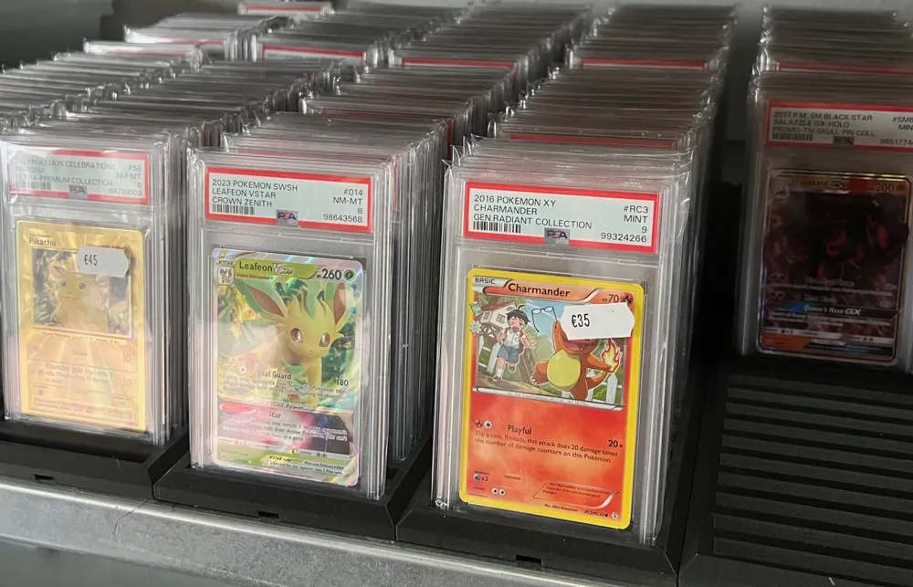 PSA Slab Holder (Pokemon, Graded Cards) by AlphaSim.eu - MakerWorld