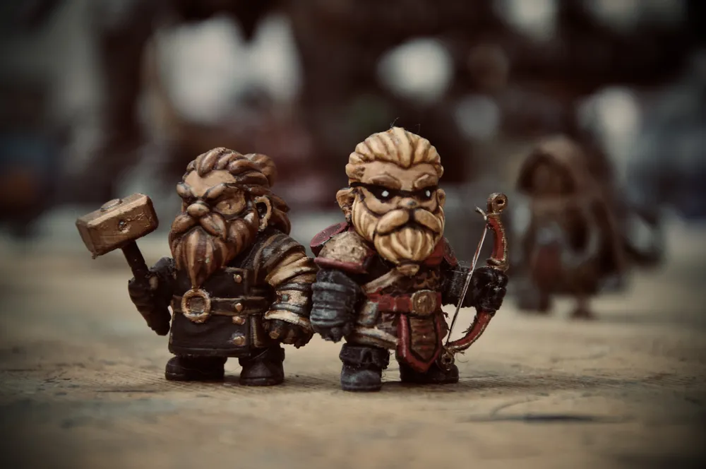 Dwarf Blacksmith Miniature – Thorin Ironhand | DnD by Redsing_ART ...