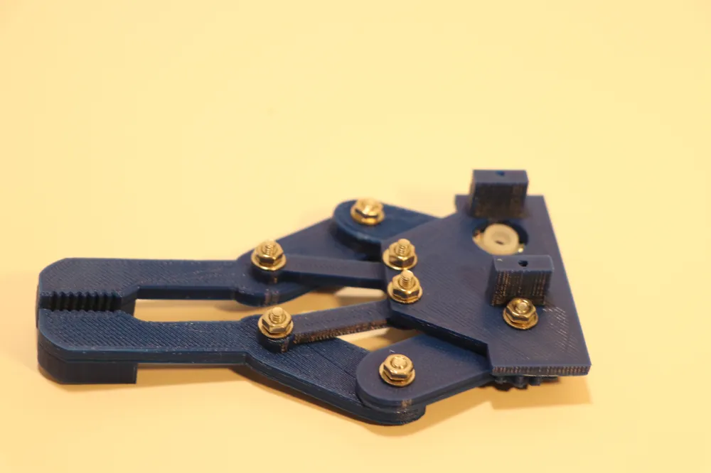 Claw Grabber by Gery MakerWorld: Download Free 3D Models