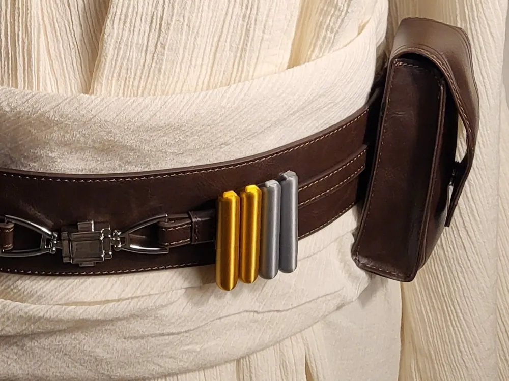 Jedi Food Capsule Belt Accessory (No Assembly!) by Kennen3DMakerWorld ...