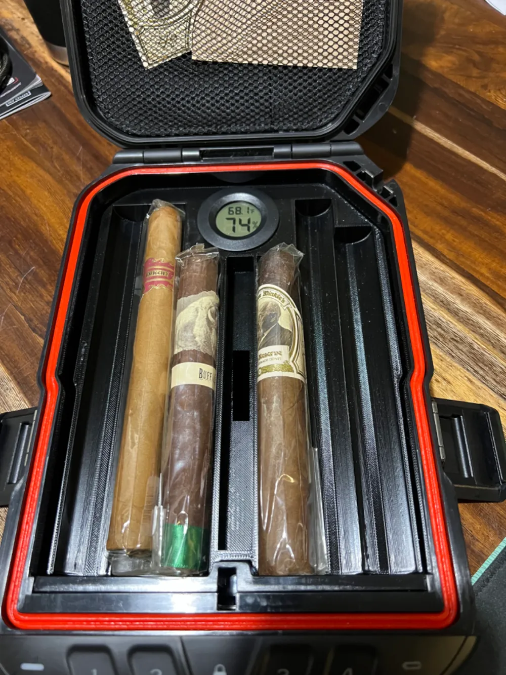 Lifepod_Humidor by Mike - MakerWorld