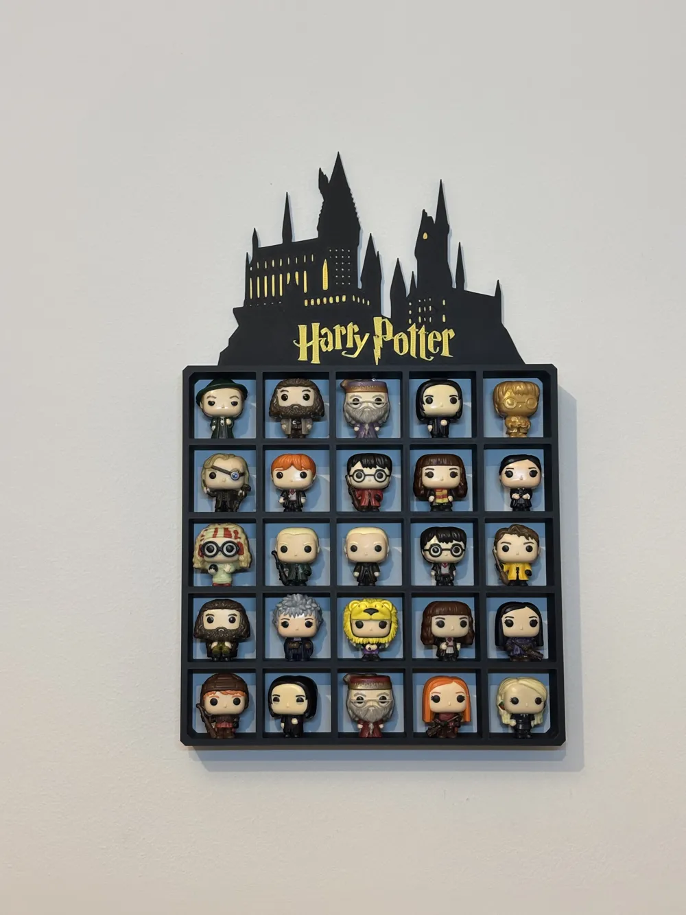 Harry Potter Funko Kinder Stand with 25 slots - Free 3D Print Model ...
