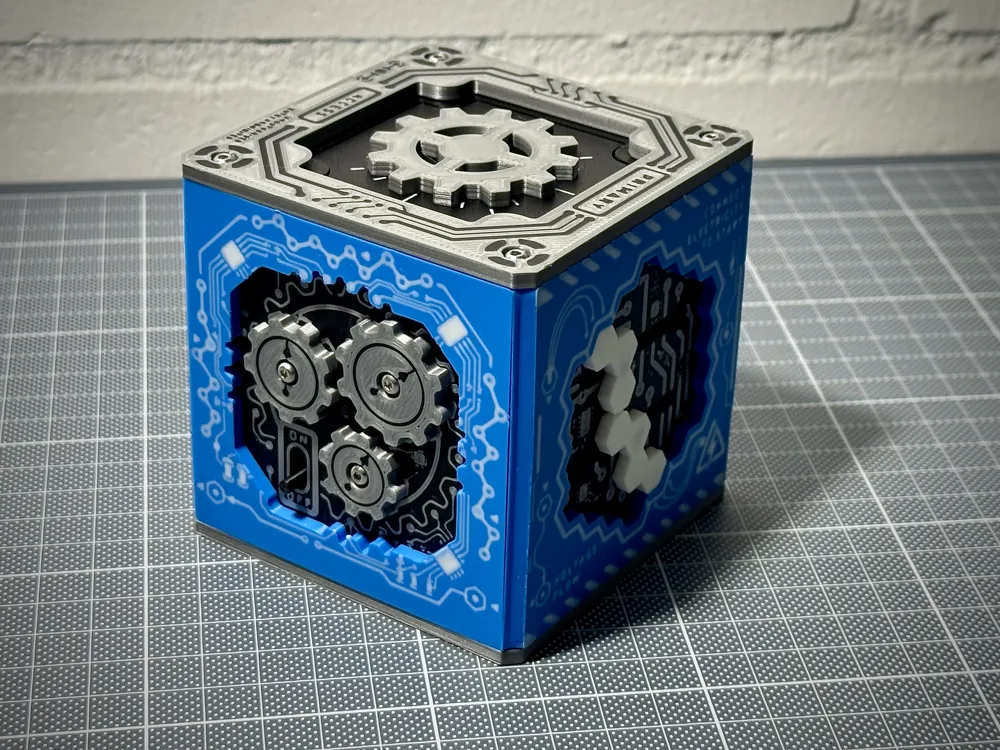 The Machine Core – Mechanical Puzzle Box - Free 3D Print Model - MakerWorld