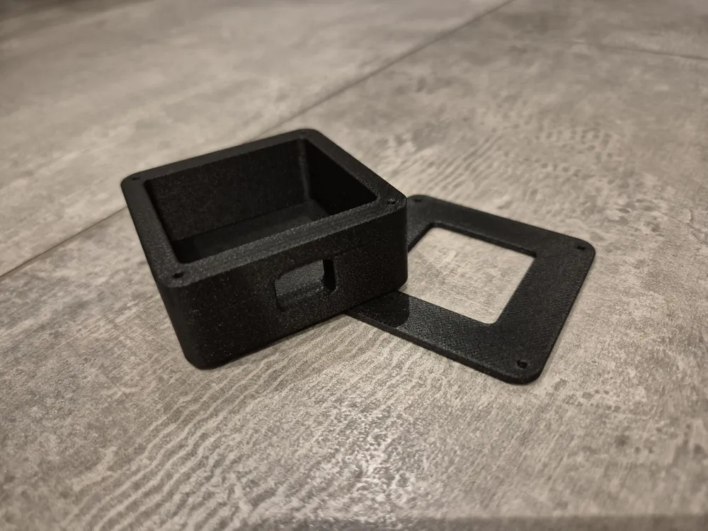 GNSS GPS Box w charge port PowerHobby/SkyRC GSM020 - Free 3D Print ...