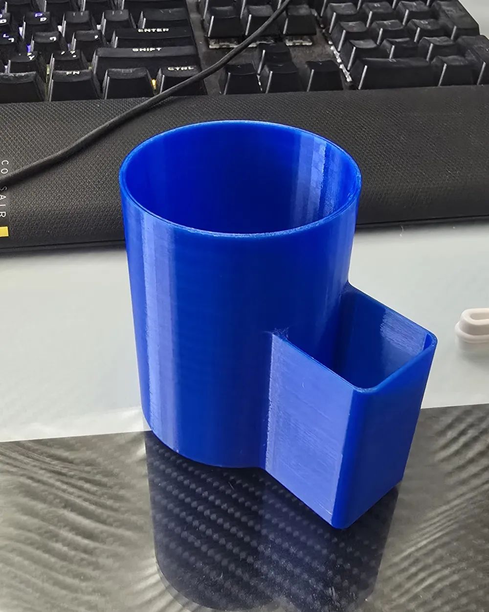 Vacuum Pump Holder - Free 3D Print Model - MakerWorld