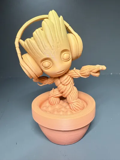 Adorable baby Groot figure with headphones by Mysstra hueforge 3Dart ...