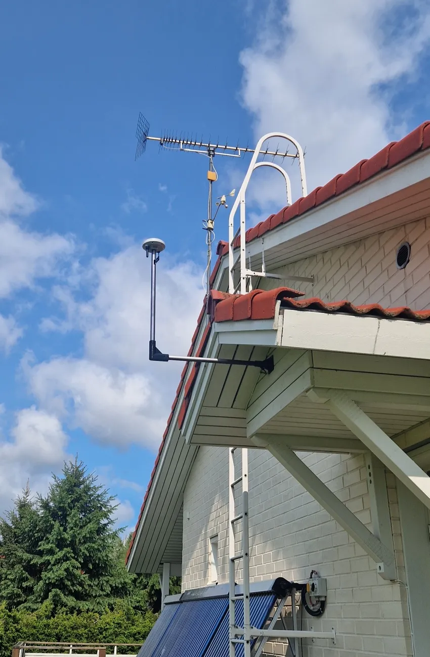 Anthbot RTK Wall Mount Conversion Kit by Janne. MakerWorld: Download ...