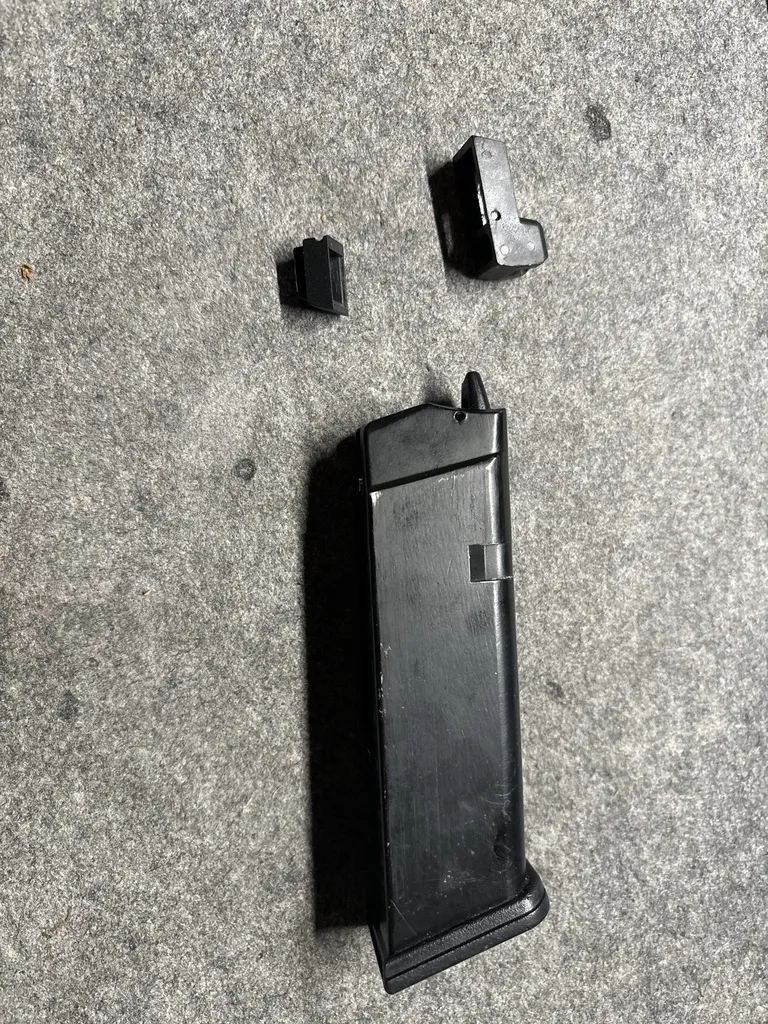 We G17 Glock 17 Magazine Rubber Seal Fix by Exotech - MakerWorld