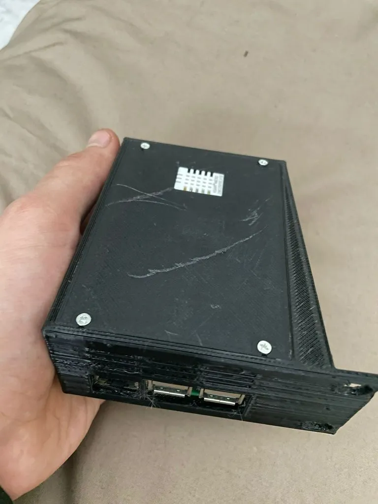 Raspberry Pi 3B+/4 1U Rack Mount with DHT22 Sensor by giuliolibrando ...