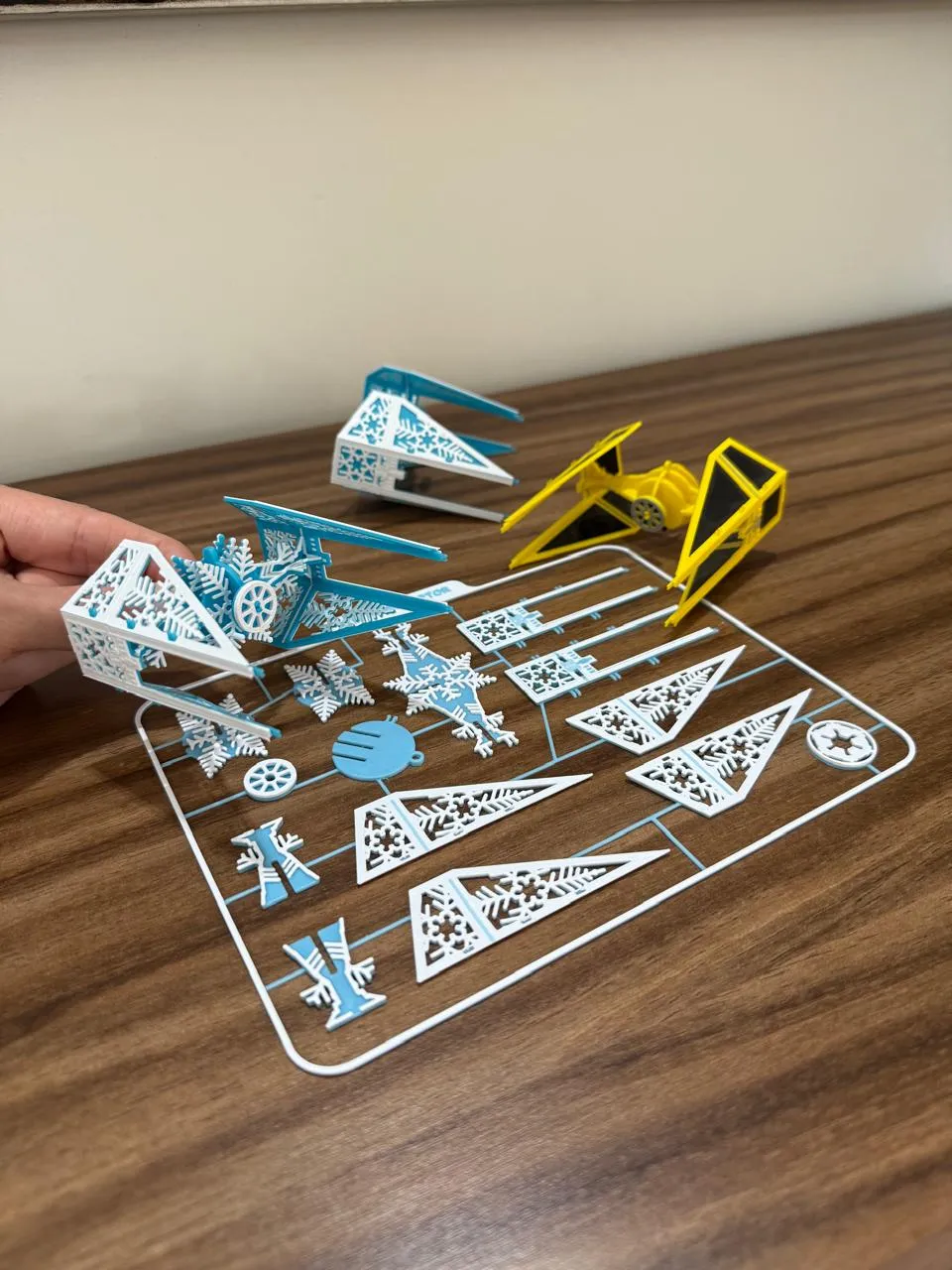 Tie Interceptor snow flake kit card - Free 3D Print Model - MakerWorld