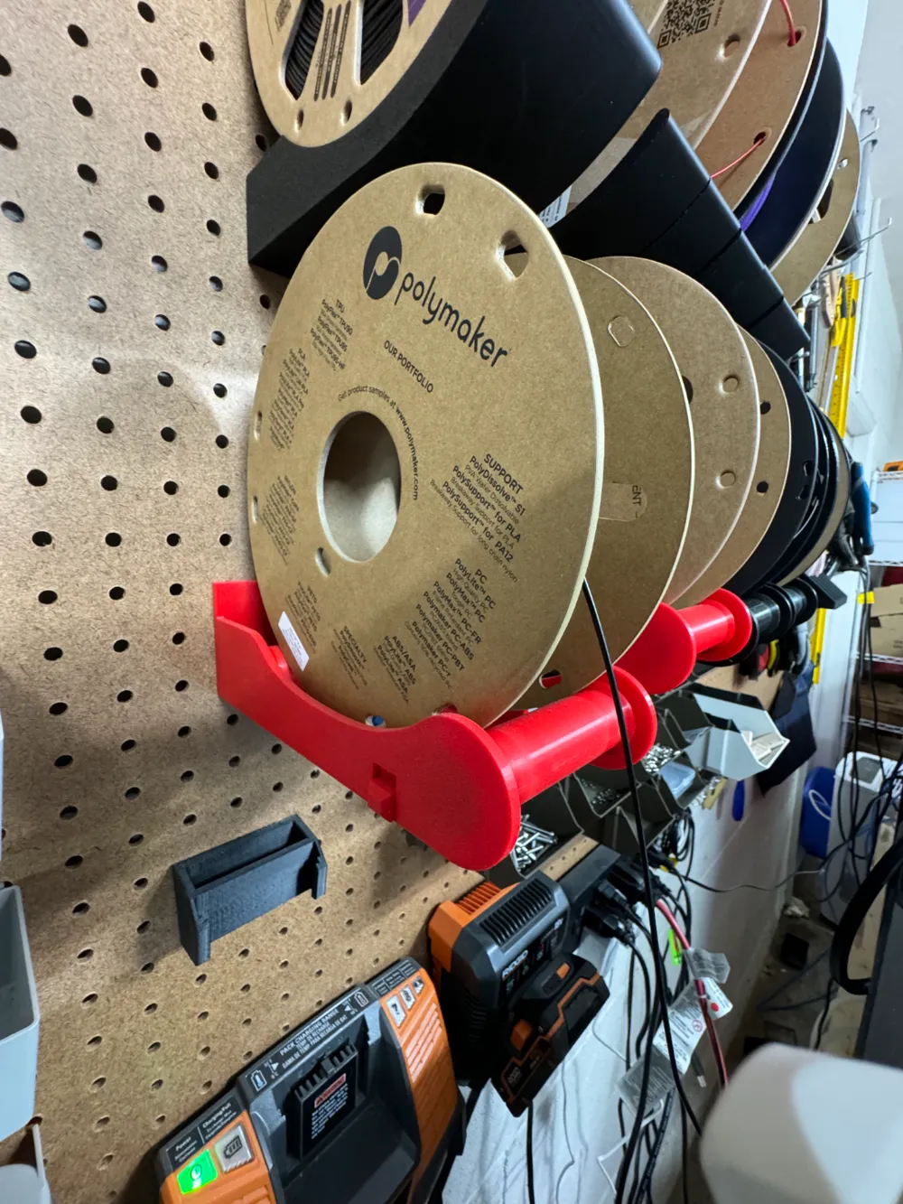 Filament Spool Roller for Pegboard by 321 Designs - MakerWorld
