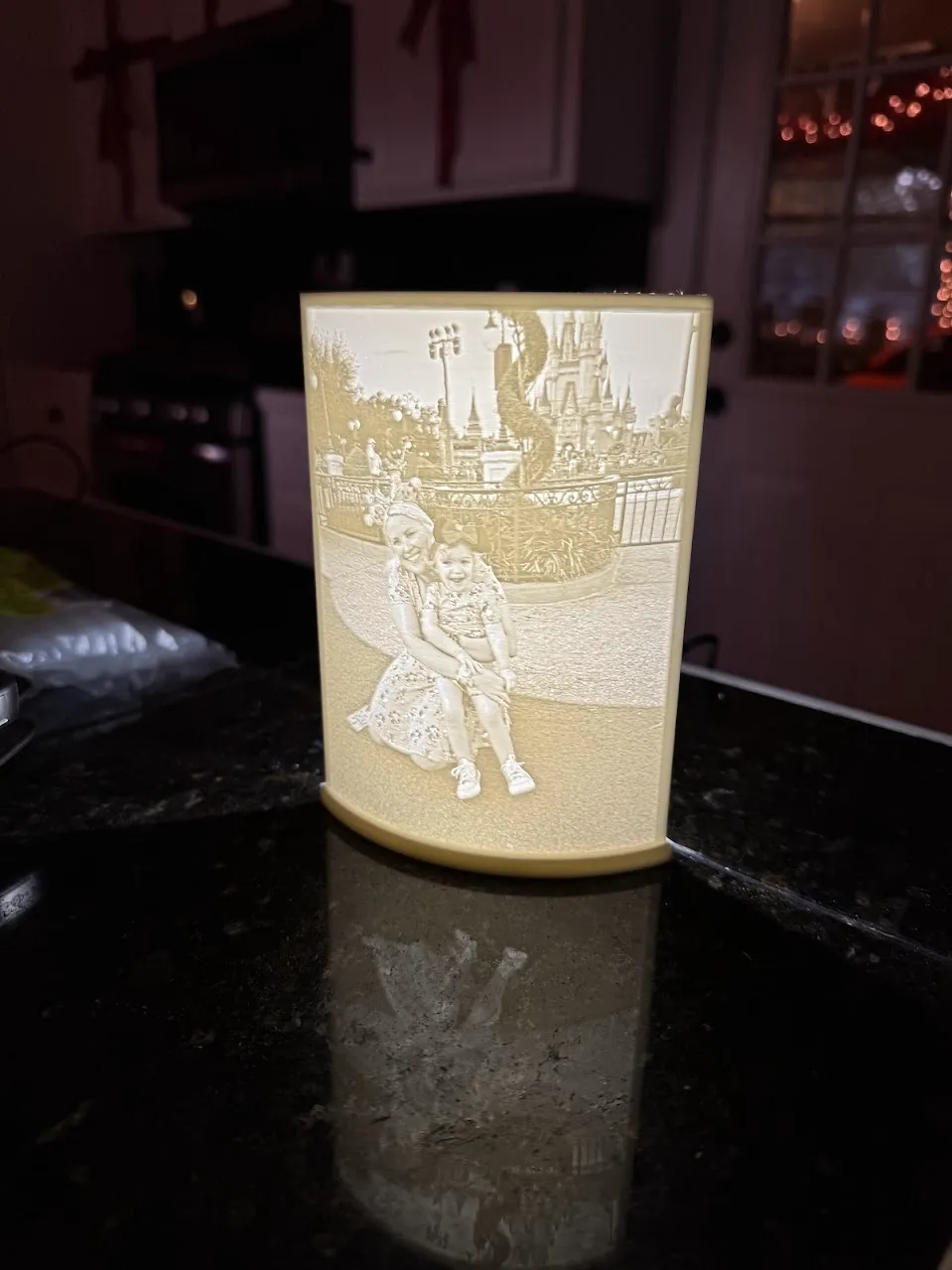Lithophane Stand With LED Channel and Cover by hunvenMakerWorld ...