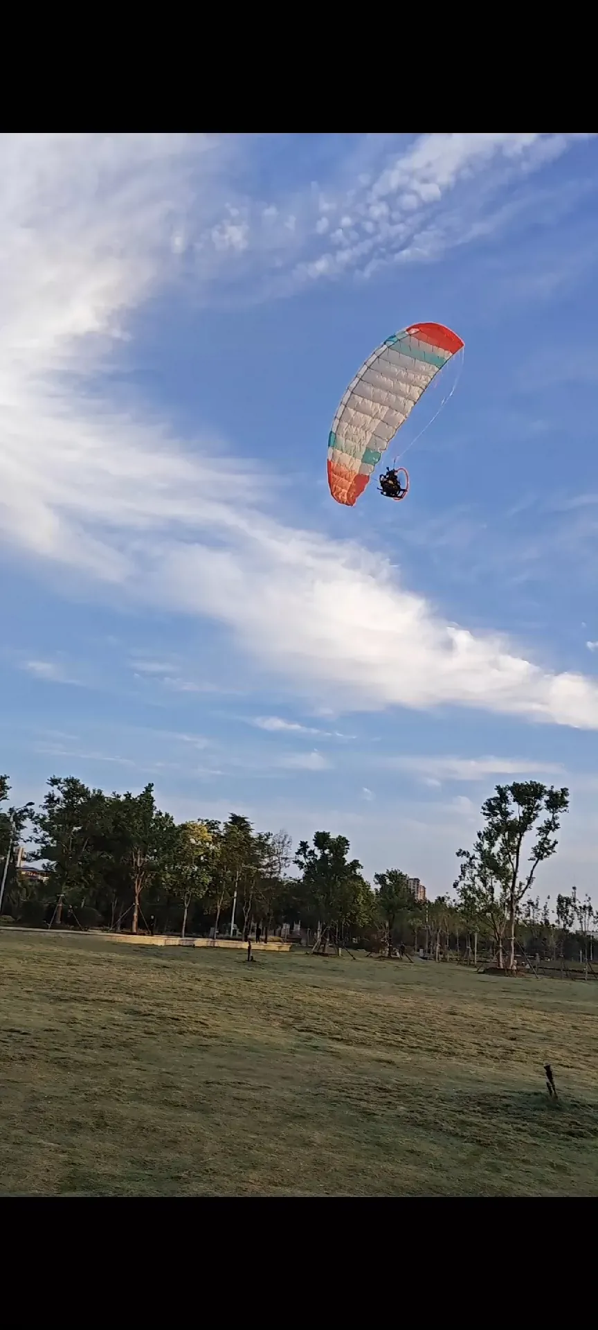 CyberBrick Remote-Controlled Powered Parachute/Paraglider - Free 3D ...