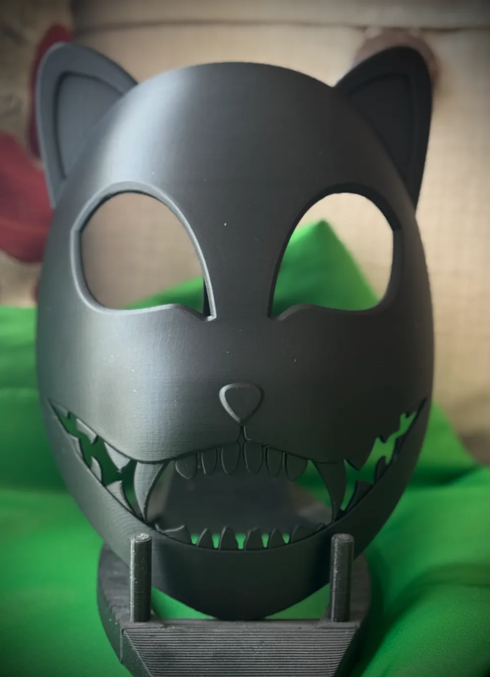 Fang Teeth Cat Mask - Free 3D Print Model - MakerWorld