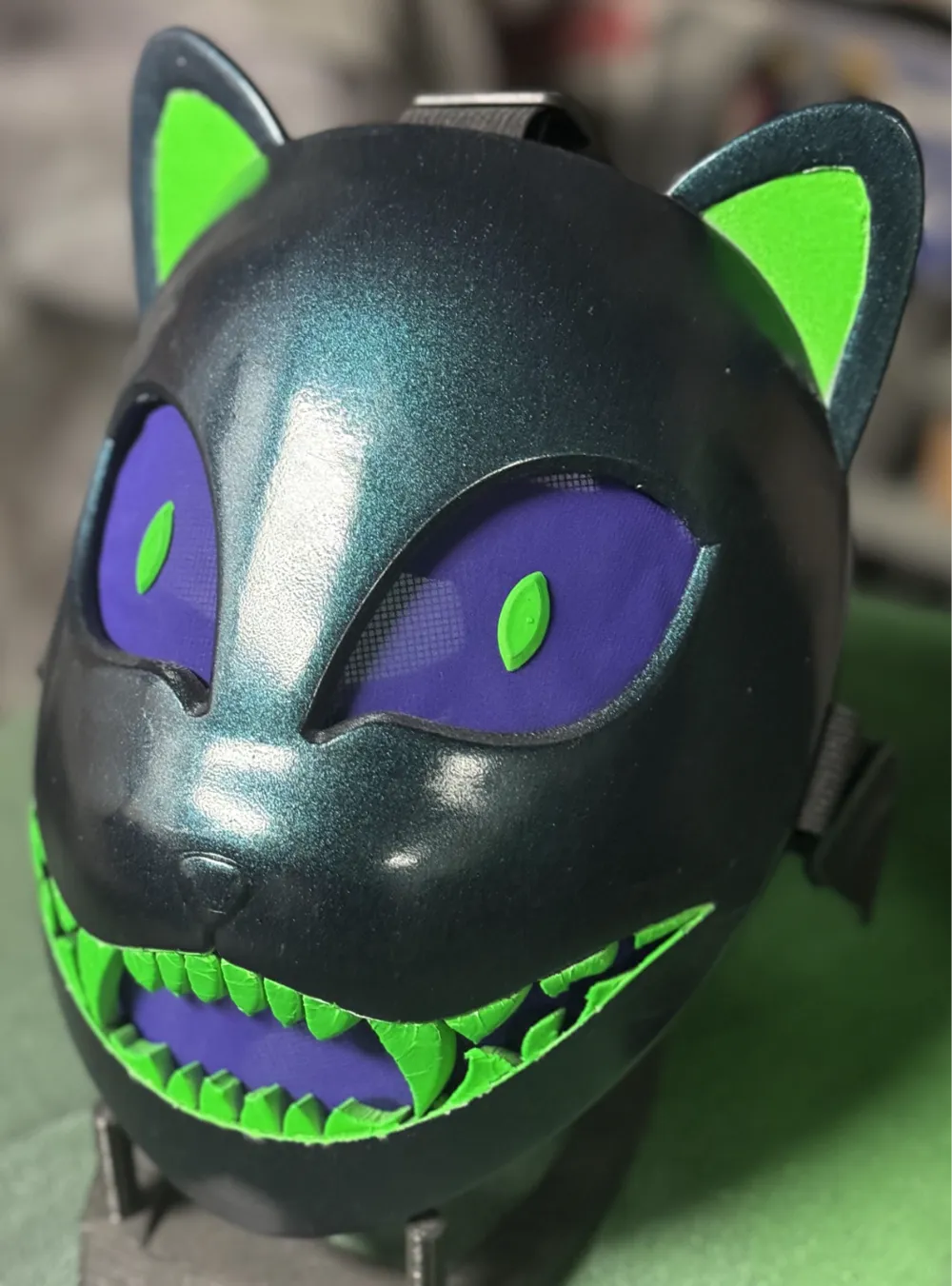 Fang Teeth Cat Mask - Free 3D Print Model - MakerWorld