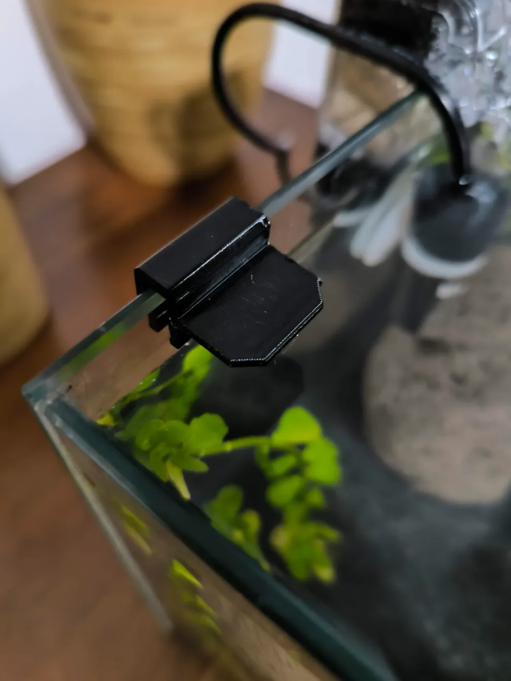 aquarium lid clip Remixed by Marcio23 - MakerWorld