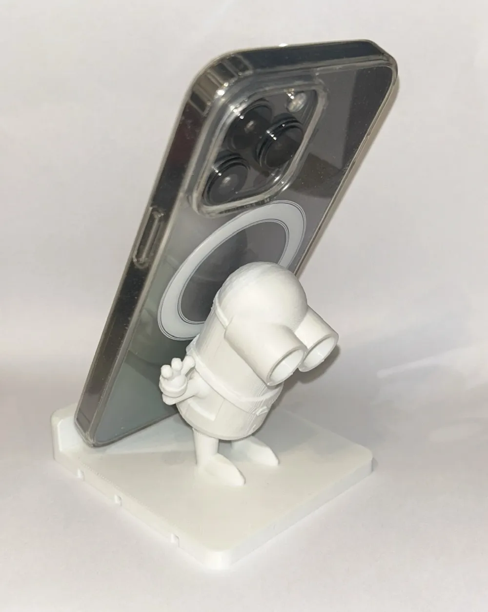 Minion phone holder (Switch 2,Tablet and Phone) by Art3D MakerWorld ...