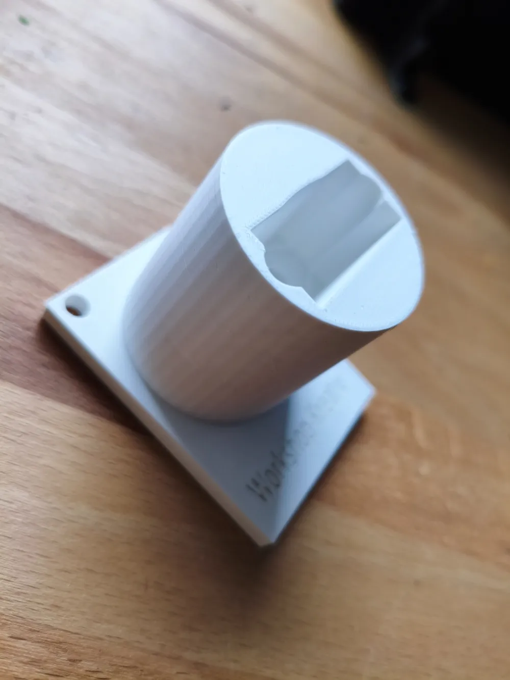 Alexa Holder for the Plug - Free 3D Print Model - MakerWorld
