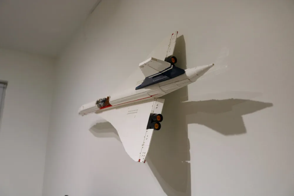 LEGOs Concorde Wallmount - Free 3D Print Model - MakerWorld