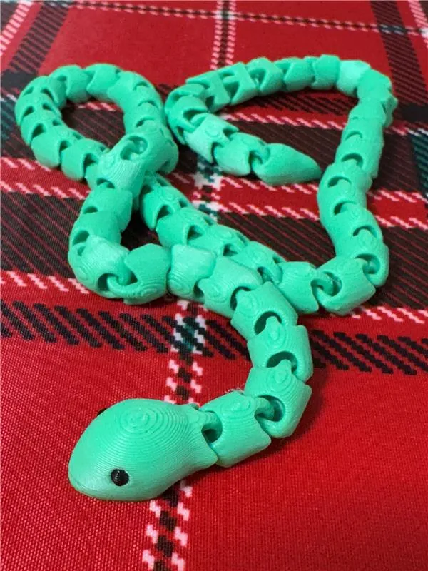 Tiny Flexi Snake 'The Longer One' by Paulies Prints MakerWorld ...