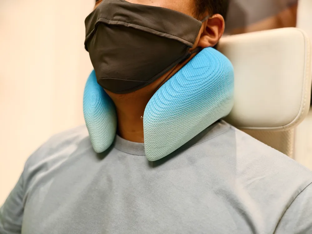 U-berry: A U-shape neck pillow by CloudBerry MakerWorld: Download Free 3D Models