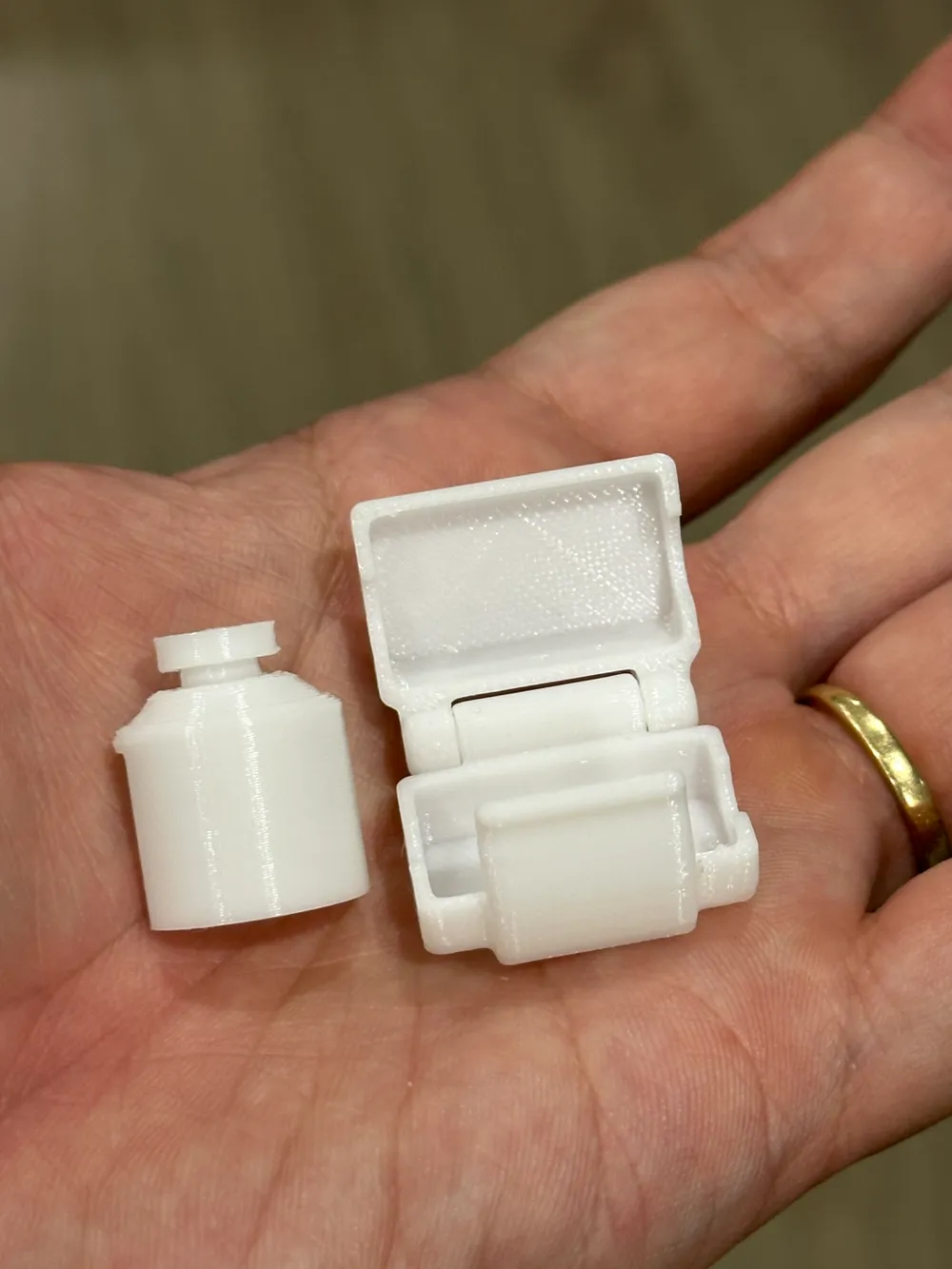 Filament Dust Cleaner Filter Box Remixed by SolYan - MakerWorld
