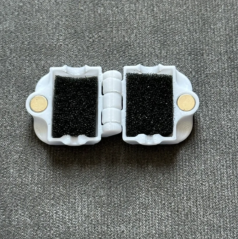 Filament Dust Cleaner Filter Box Remixed by SolYan - MakerWorld