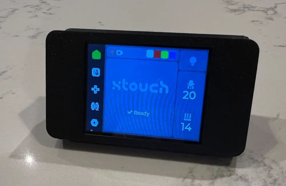 Battery powered XTouch Stand using ESP32-2432s028 Remixed by Pretzel 3D ...