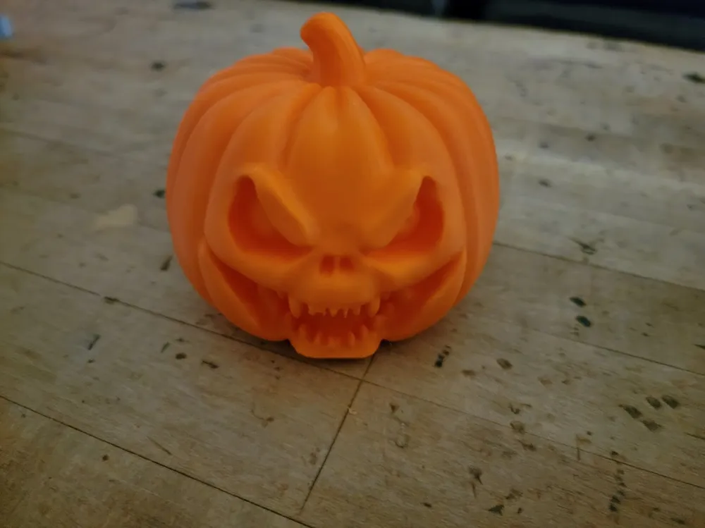 Spooky Pumpkin by frankenbeegaming - MakerWorld