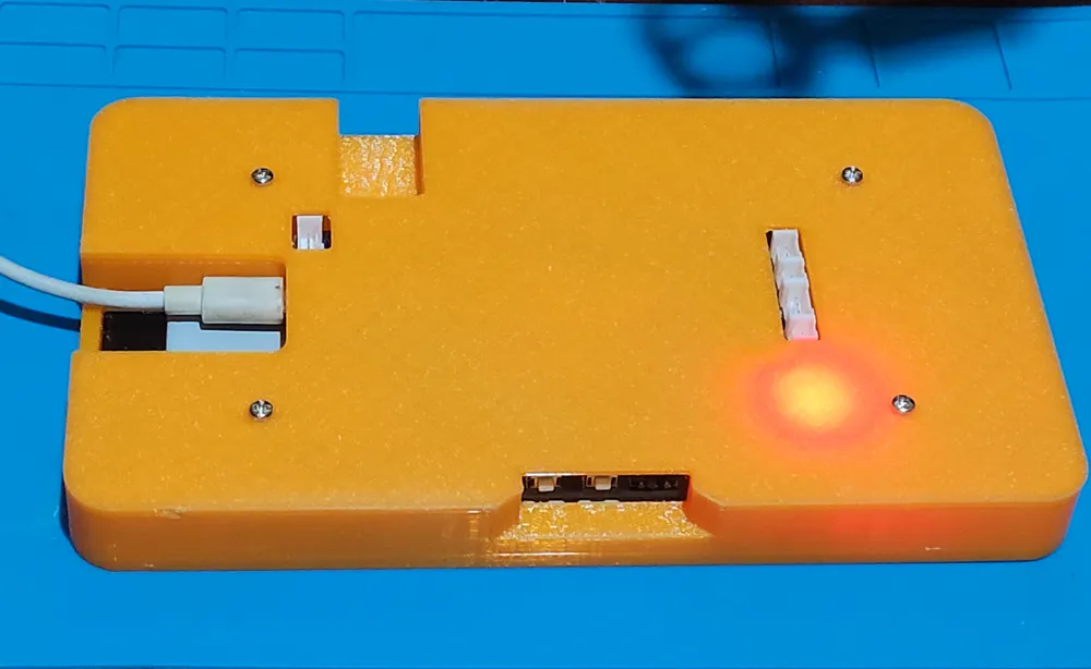 Waveshare ESP32-S3 LCD touch 7" Case by Va&Cob MakerWorld: Download ...