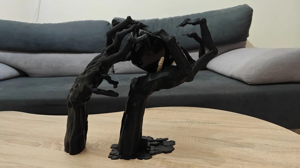 The inhuman hands - Candleholder & more by riserm - MakerWorld