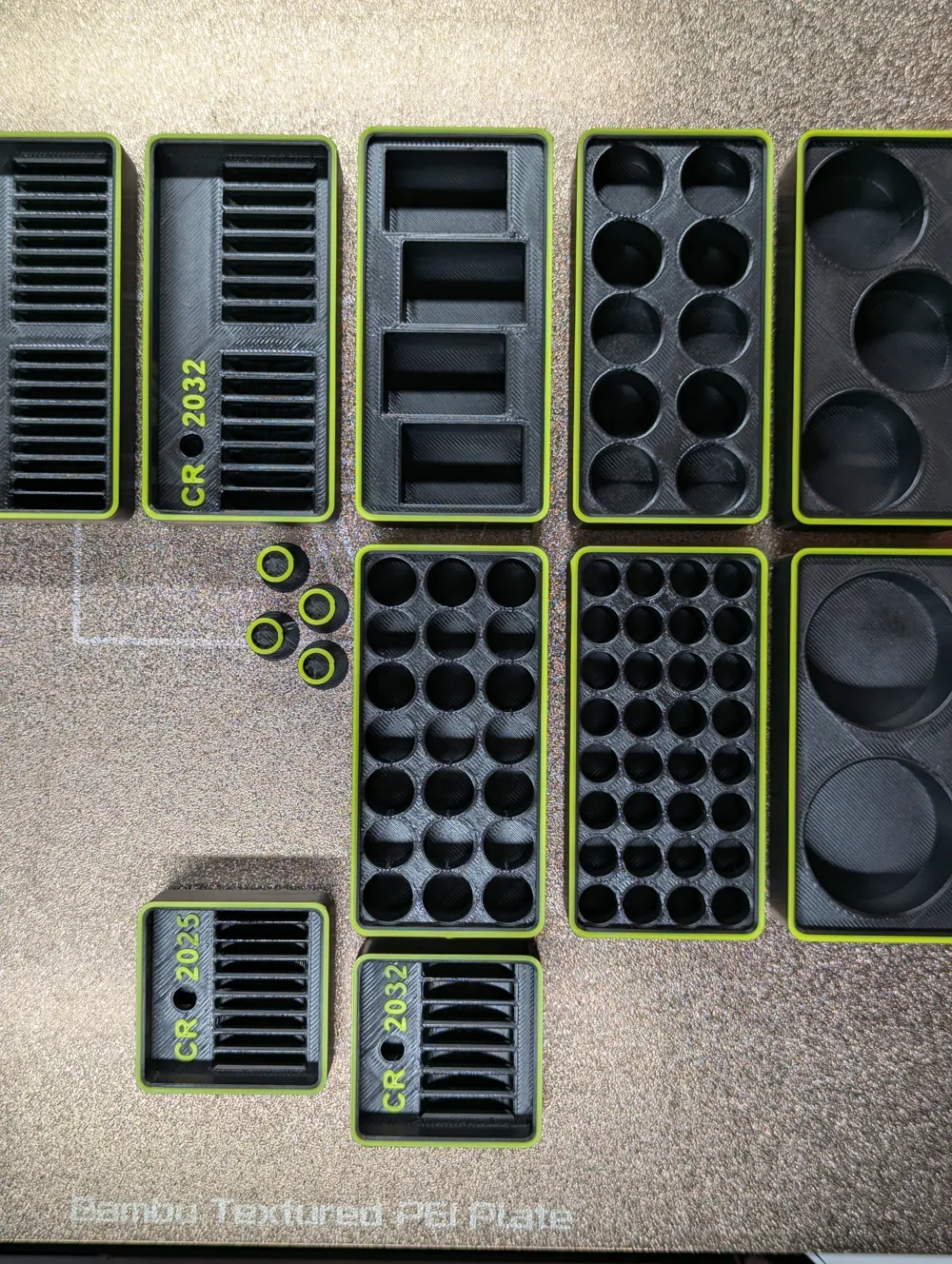 Gridfinity Battery Storage AA to coin cell - Free 3D Print Model ...