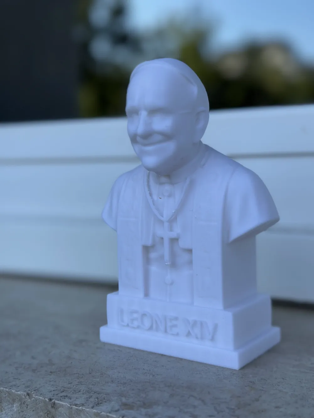 Bust of the new pope LEO XIV - Free 3D Print Model - MakerWorld