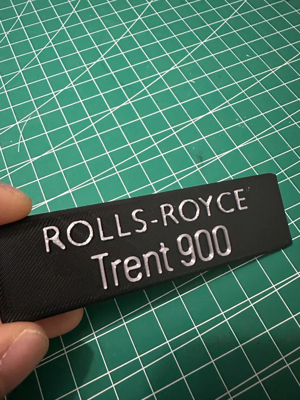 Alternative Logo lid Trent 900 Jet Engine stand Remixed by VicTT ...