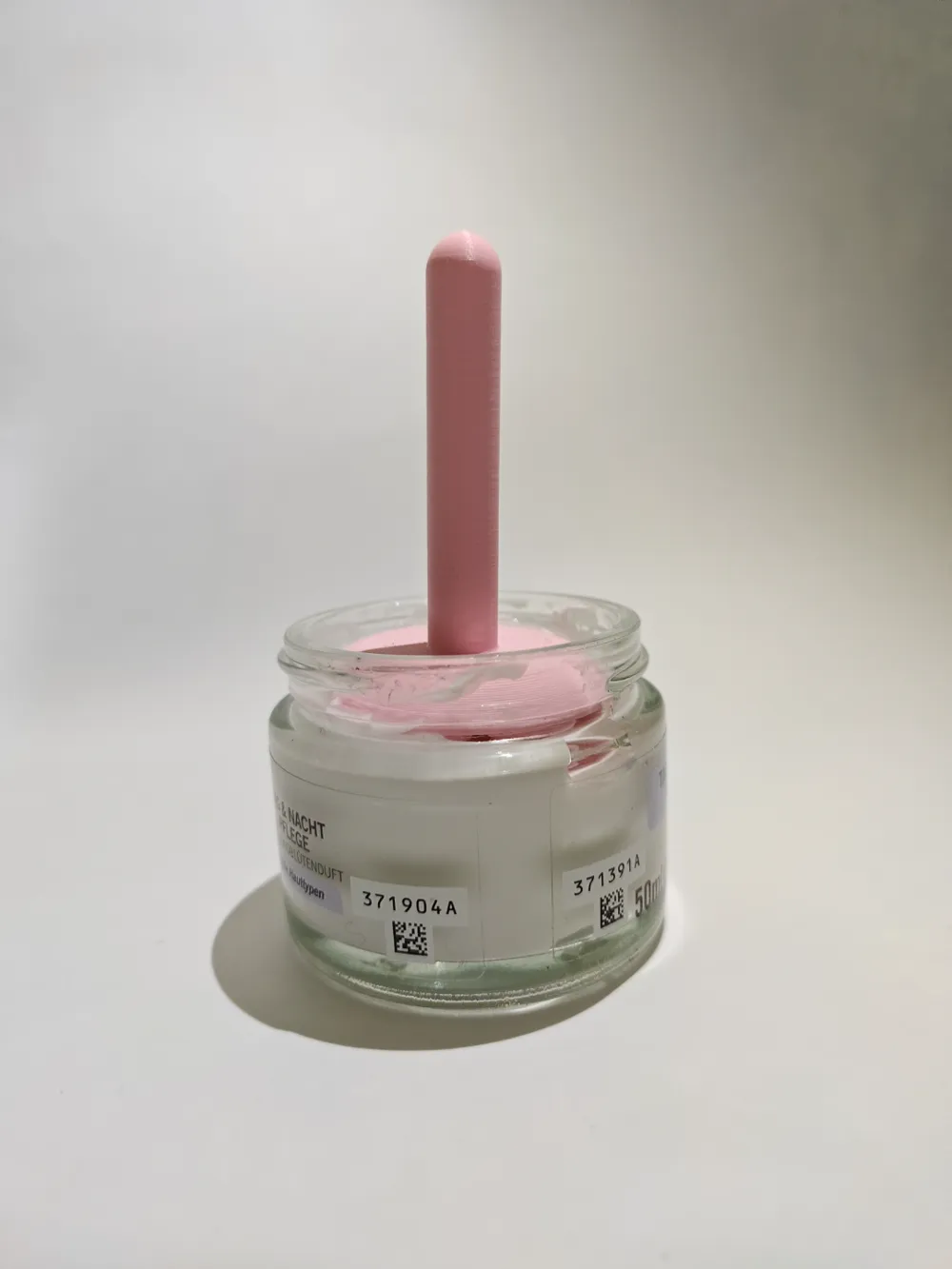 Creme and Lotion Applicator - Cat Paw by Dust_ - MakerWorld