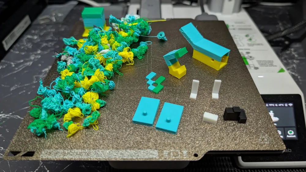 Cyan Minecraft Parrot by DemiGod2B MakerWorld: Download Free 3D Models