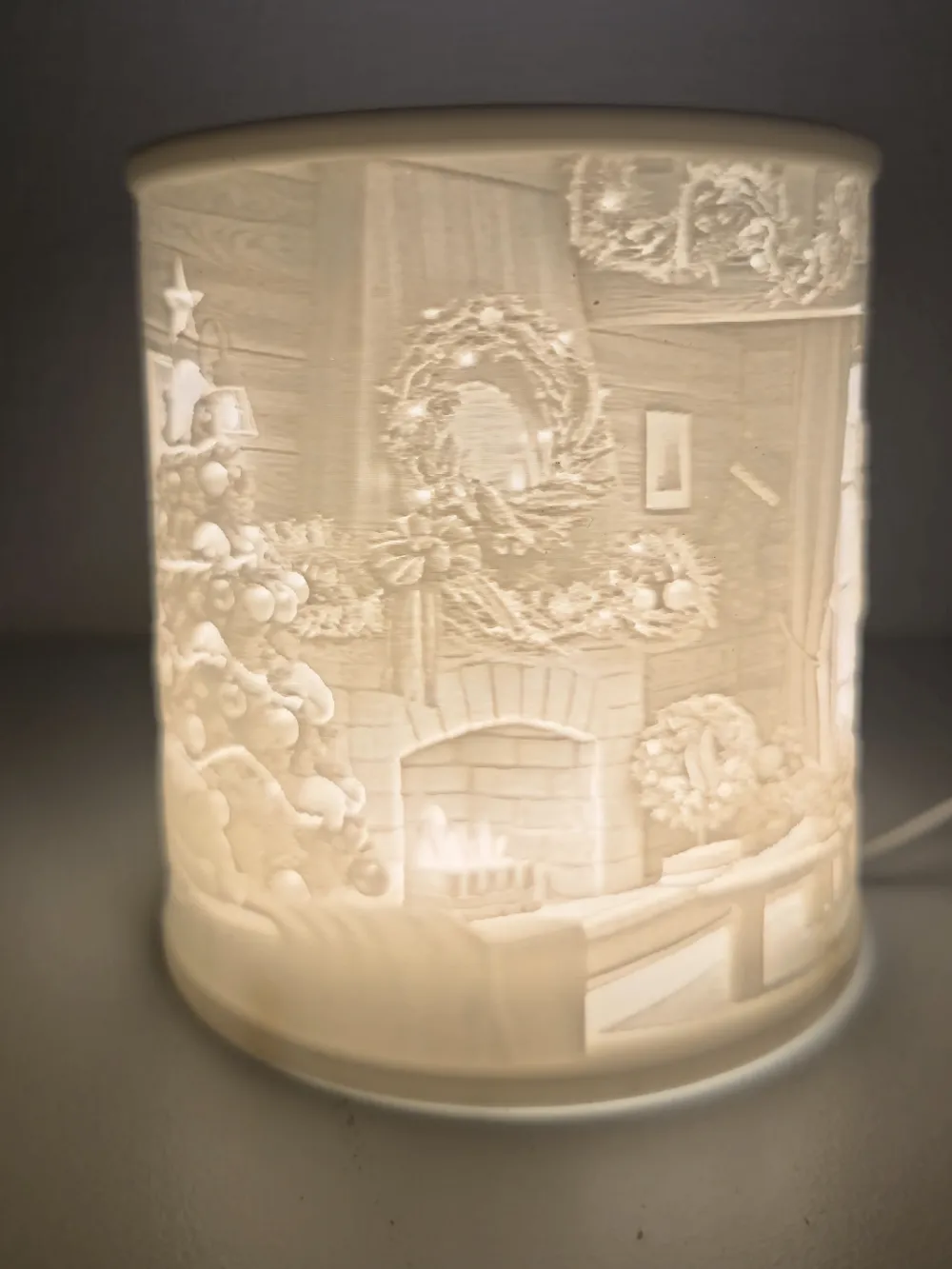 Christmas Lithophane Tealight – LED or Candle by NeXuS-PoWeR - MakerWorld