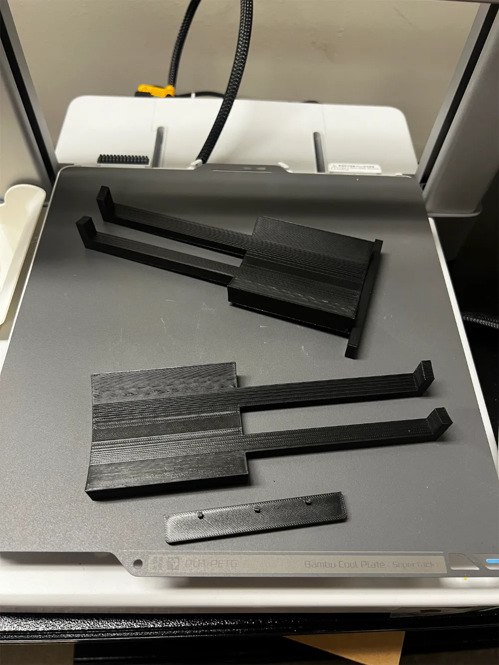Razer Nommo - Monitor Mount Remixed by Roninimous - MakerWorld