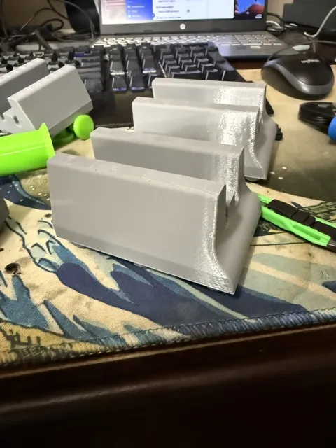 Pelican V200 PETG pie atornillable con almohadilla de TPU para pegar ...