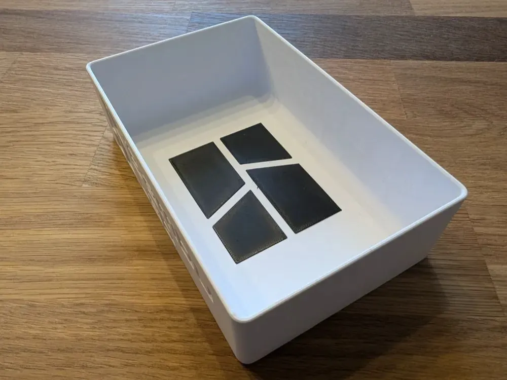Simple Poop Box with Bambulab Logo by Spin3D - MakerWorld