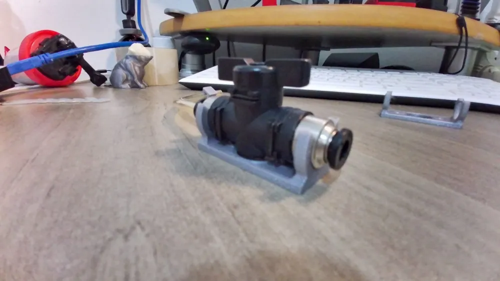 pneumatic tap mount by omriy7 - MakerWorld