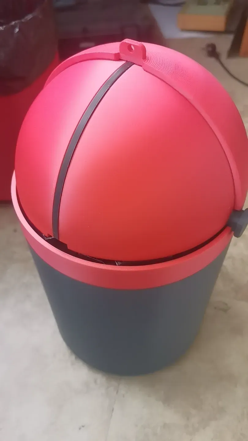Internet Celebrity Trash Can by user_1038729124 - MakerWorld