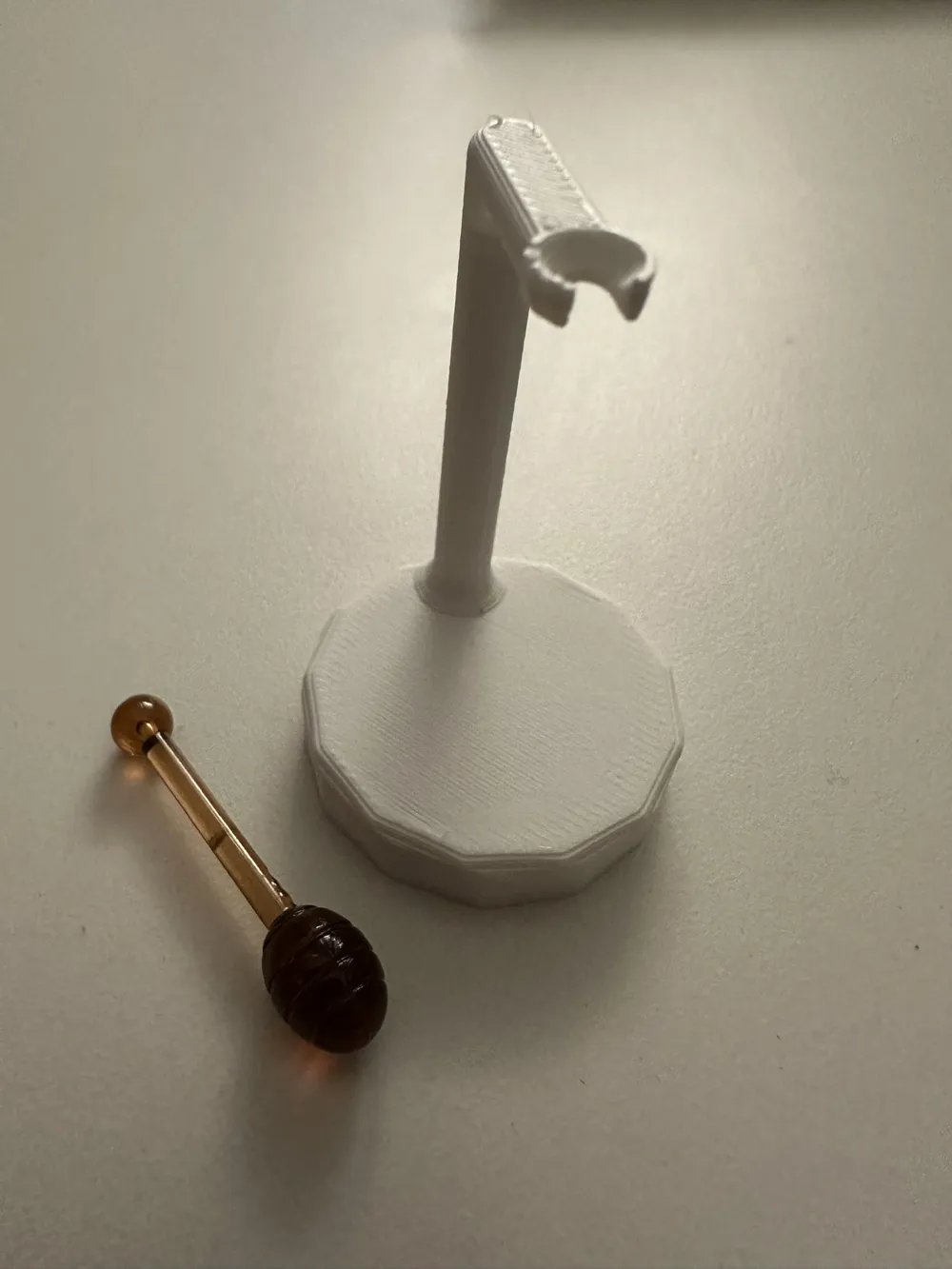 Bee Lip Balm Applicators Spoon (stick) Holder - Free 3D Print Model ...