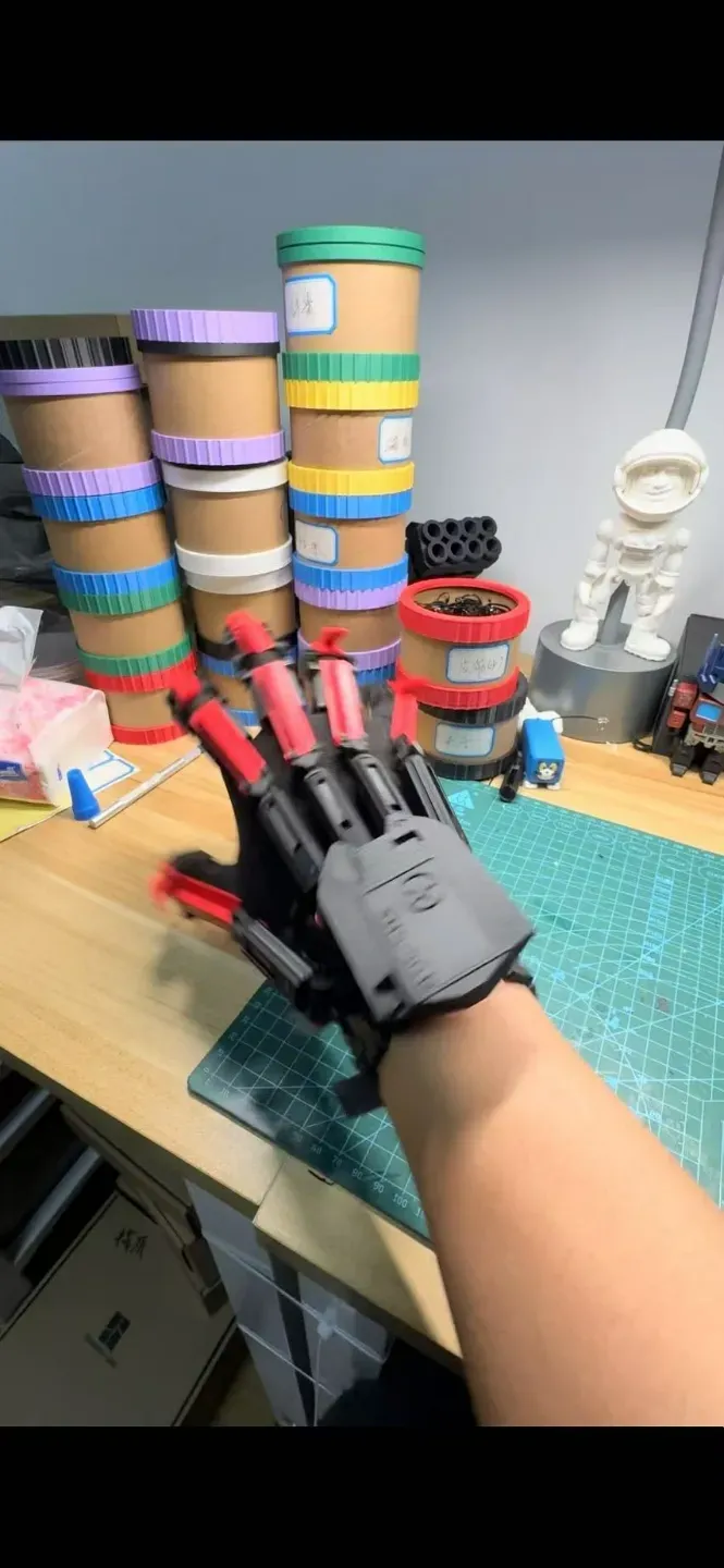 Mechanical exoskeleton hand armor (easy installation, no hardware ...
