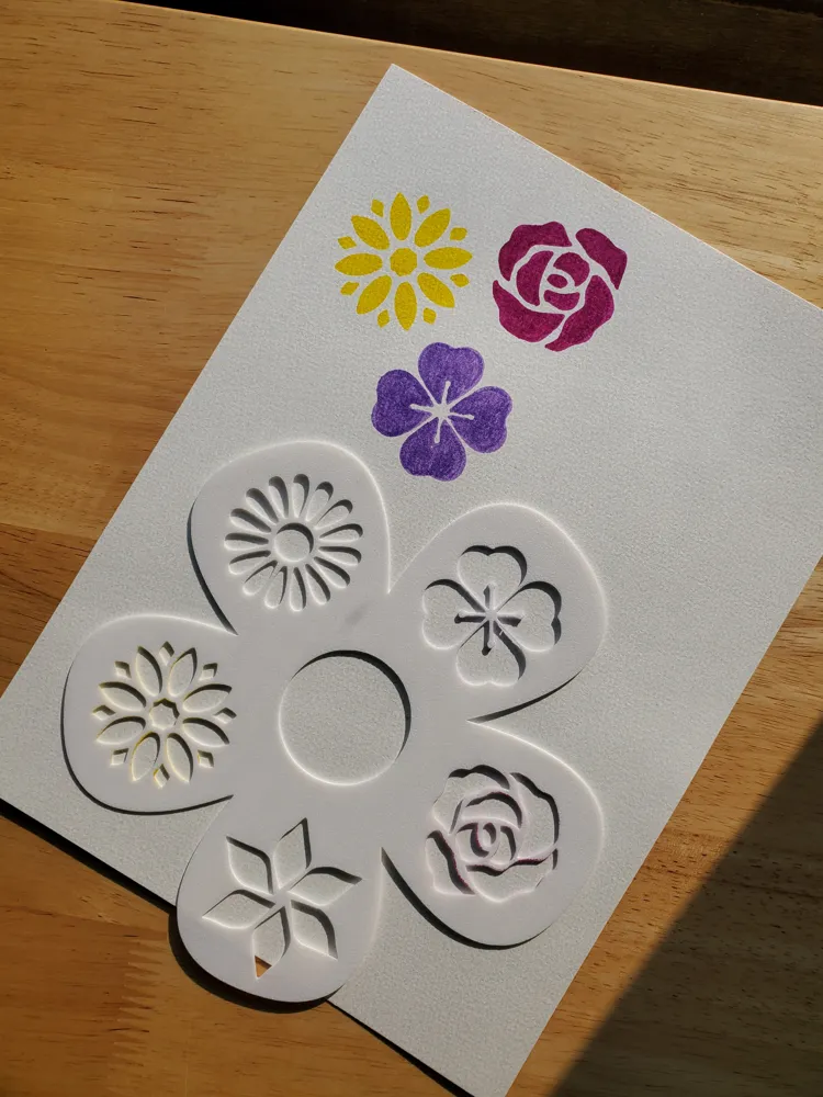 Plantilla de Flor V2 por byterr MakerWorld: Descarga Modelos 3D Gratuitos